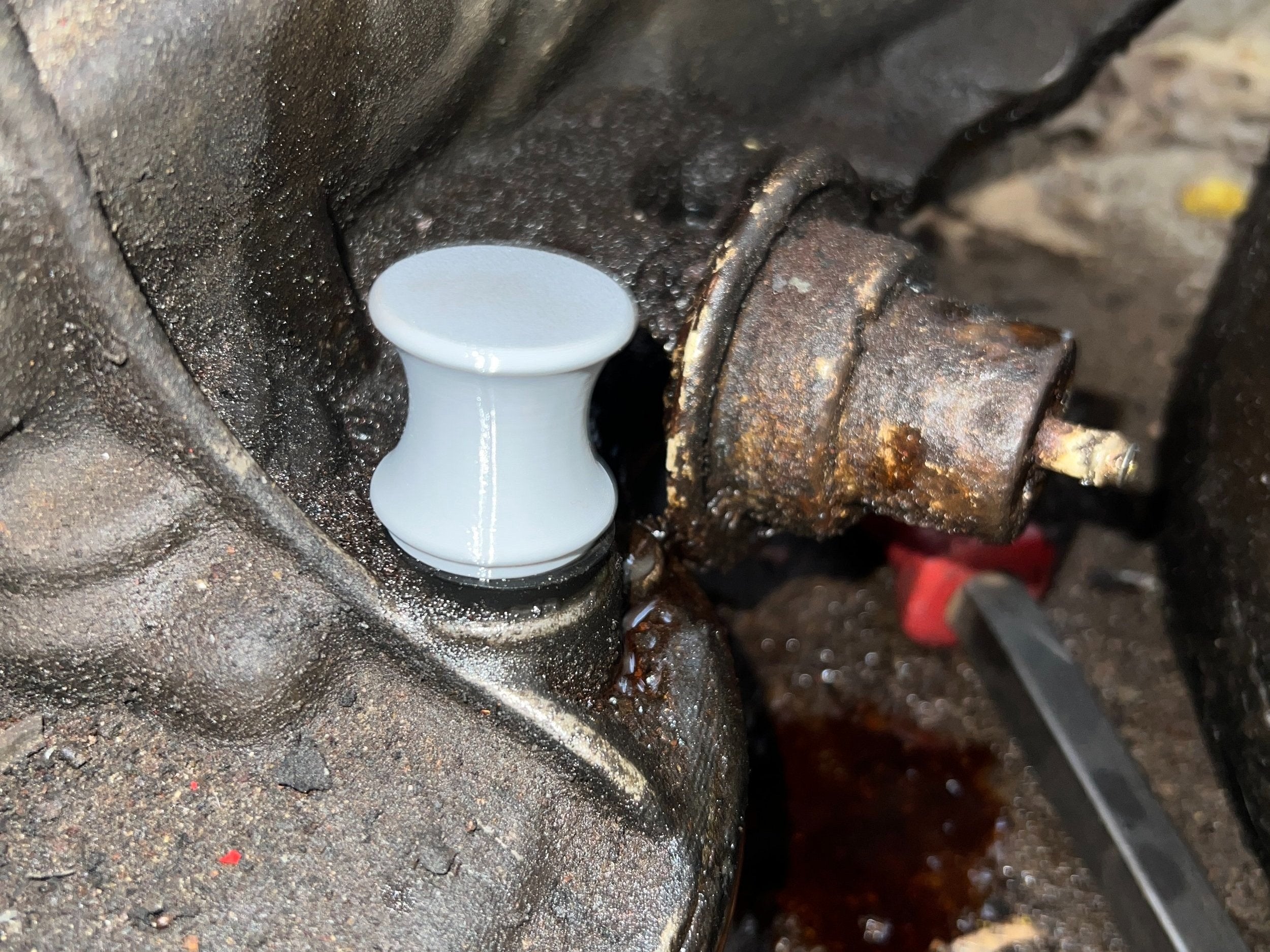 Th350/400 Dipstick Tube Storage Plug – LunarOutlaw's Garage